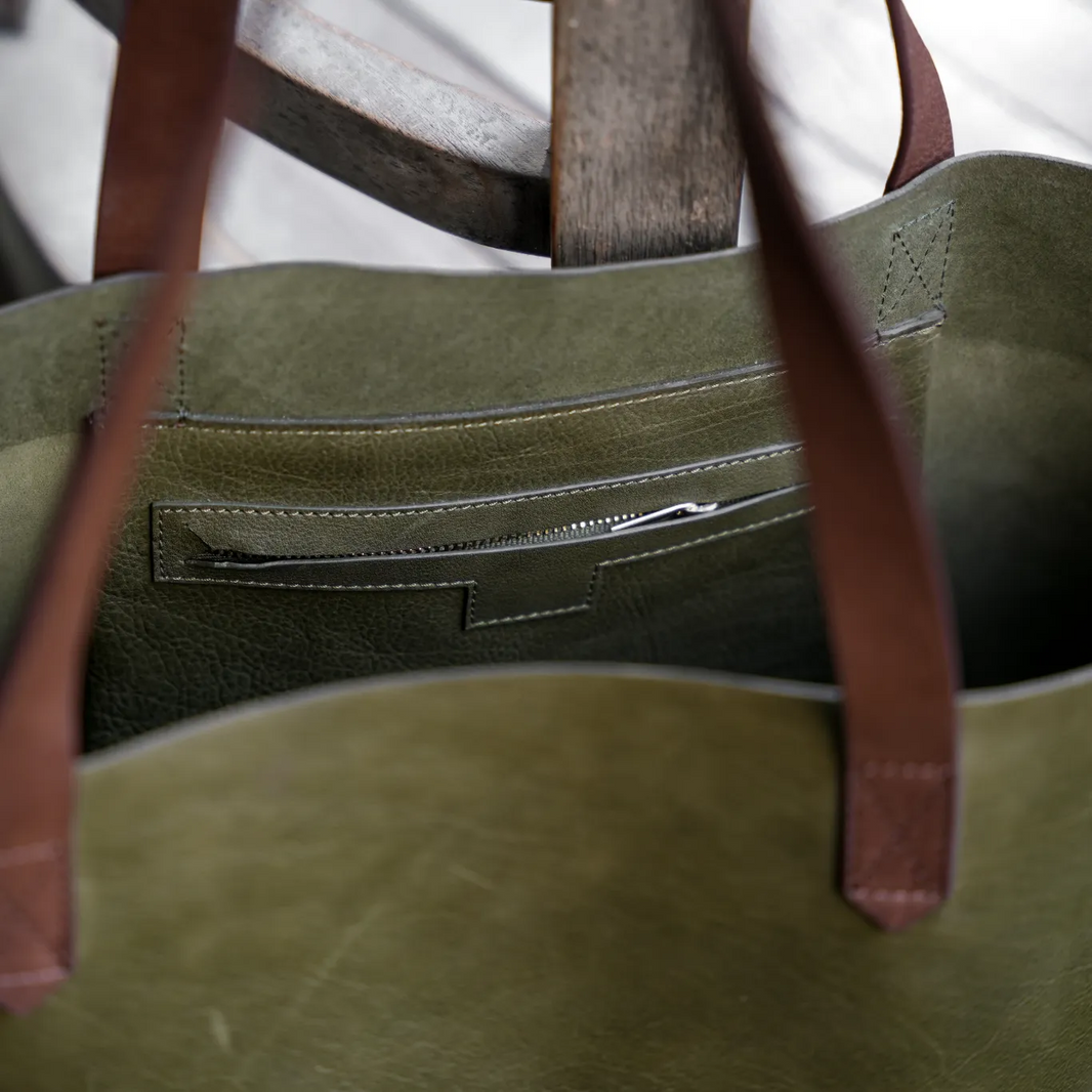 Soulesthetic | Crafted Minimalism in Linen and Leather